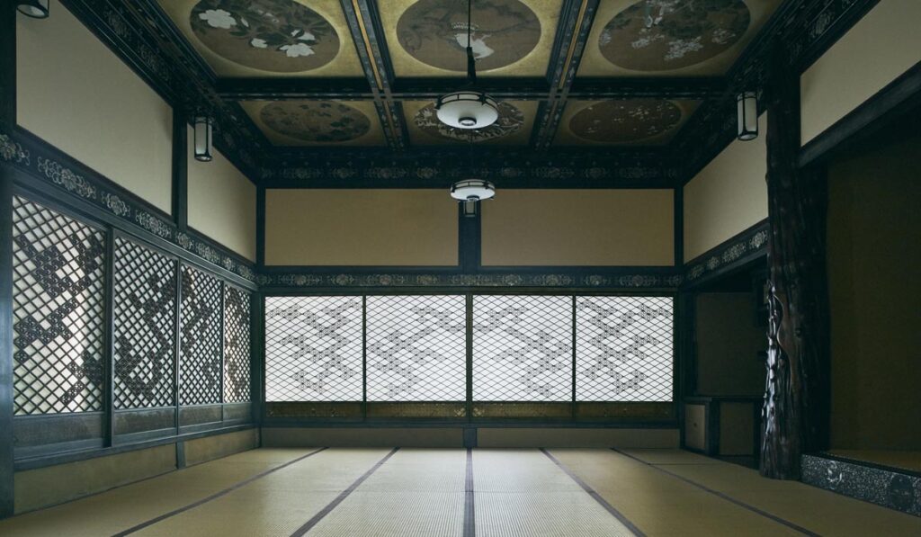 Unveiling the Timeless Beauty of Japanese Urushi Craftsmanship in Tokyo ...